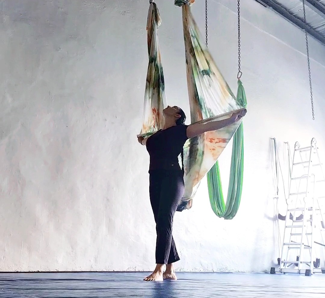Open Hammock Roll – Choice International Aerial Fitness
